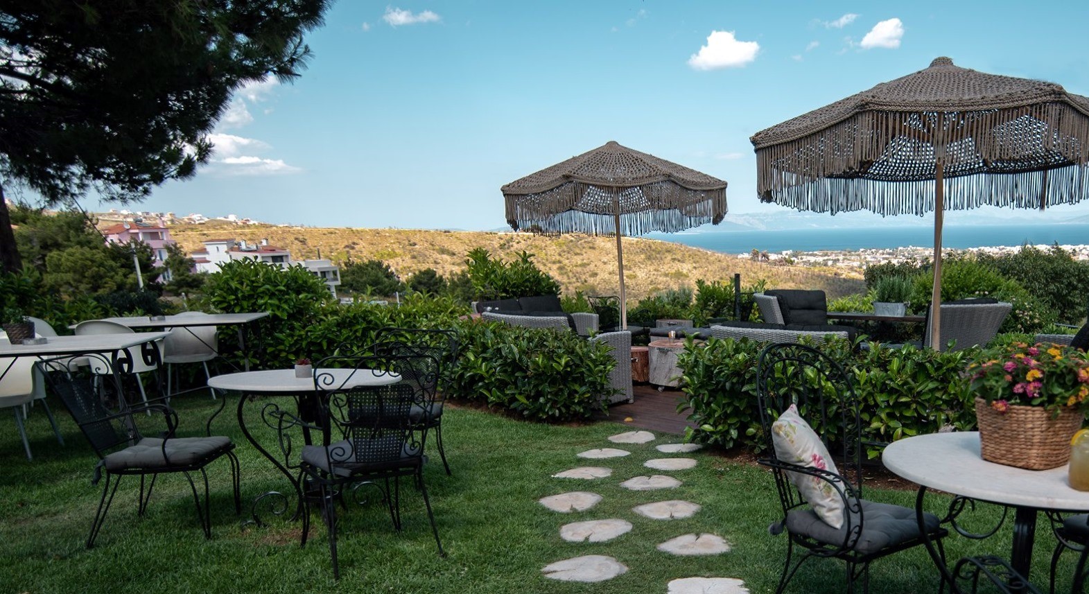 The View Club – Καλλιτεχνουπολη